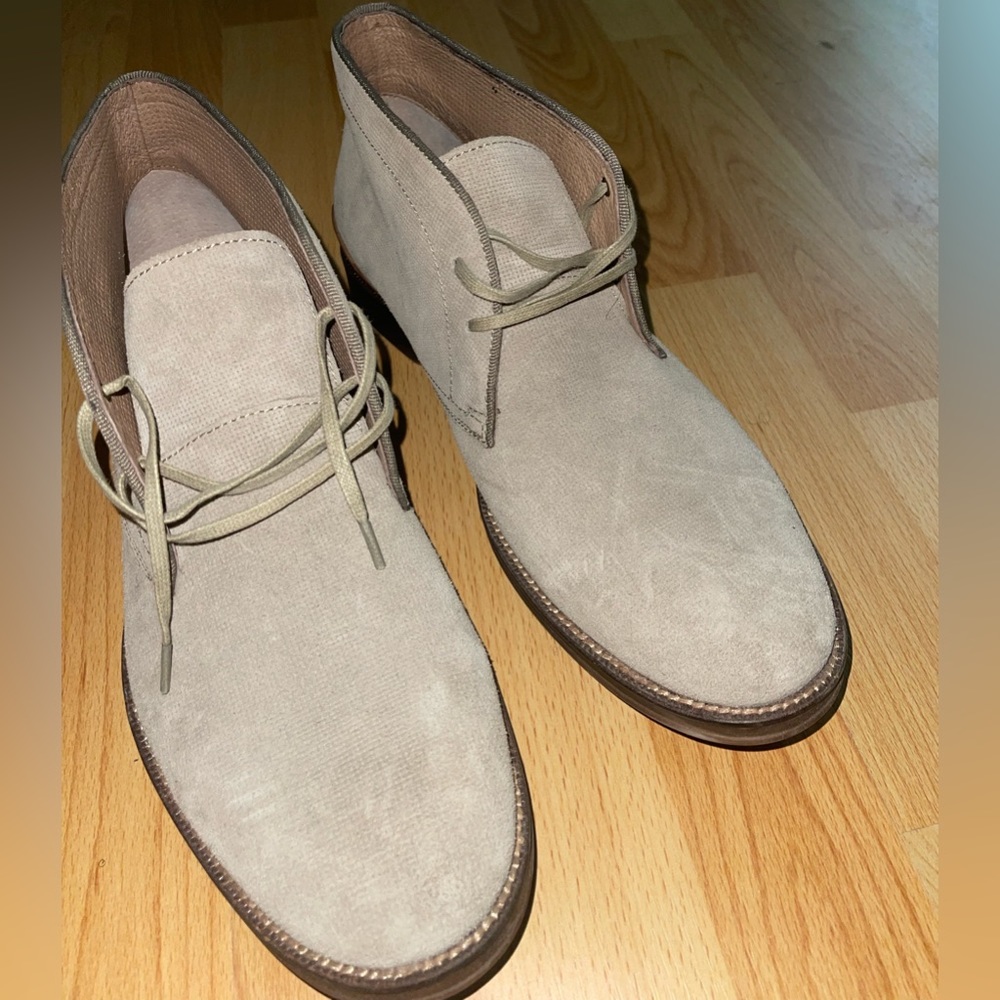 Johnston And Murphy Tan Desert Boots - Gem